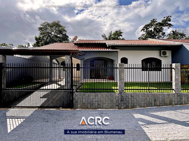 ACRC Imóveis CA03764 Casa para Aluguel no Bairro Passo Manso em Blumenau