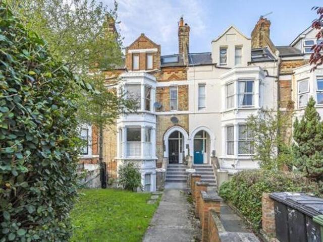 Acre Lane, Brixton, 2 Bedroom Flat