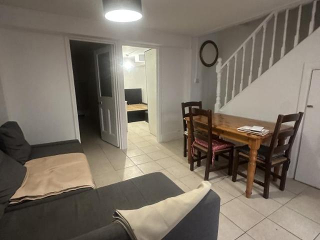 Acre Lane, London SW2 2 bed flat to rent £1,800 pcm £415 pw