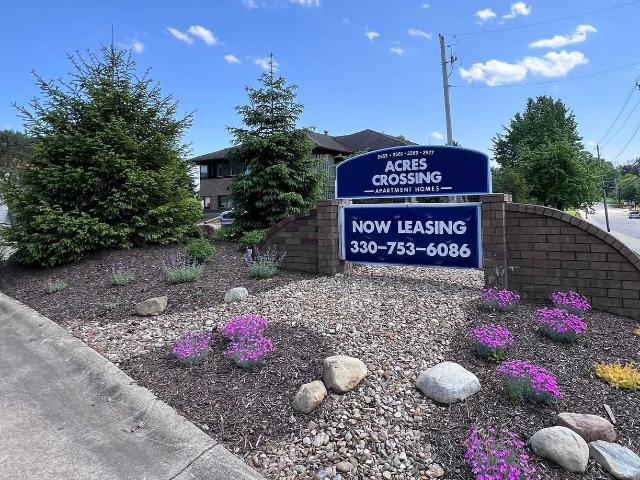 Acres Crossing Apartments 2 Bedroom Apartment for Rent at 2569 Romig Rd, Akron, OH 44320 Rolling Acres