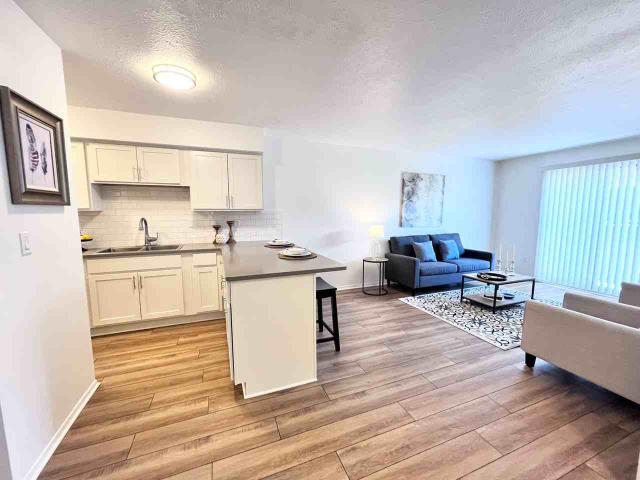 Acres Crossing Apartments 2 Bedroom Apartment for Rent at 2569 Romig Rd, Akron, OH 44320 Rolling Acres