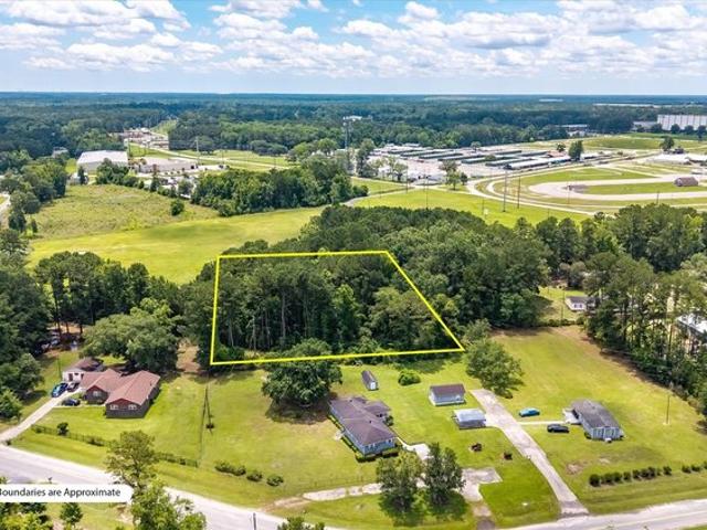 Acres Dr, Ladson, SC 29456
