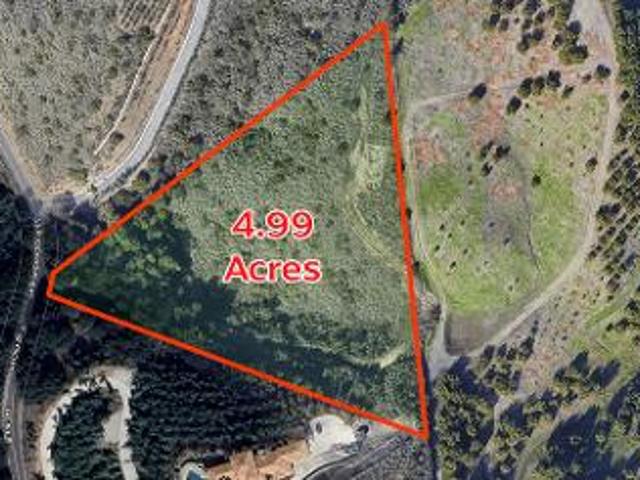 Acres On La Cruz Drive