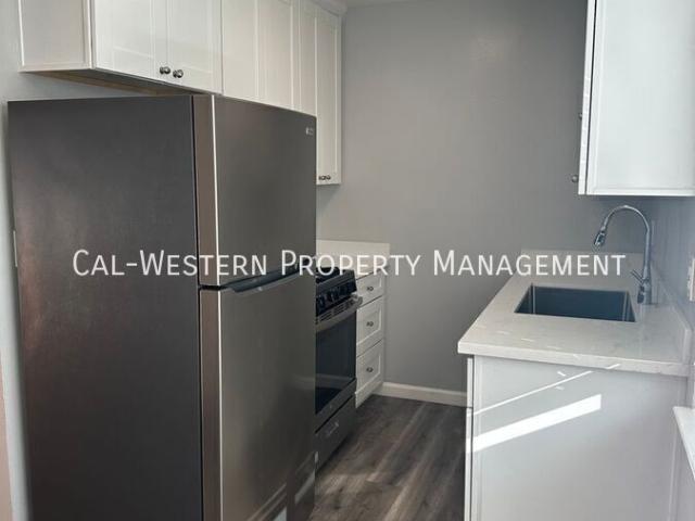 Across the street from SJSU! Updated 1 bedroom 1 bath apartment in gated community