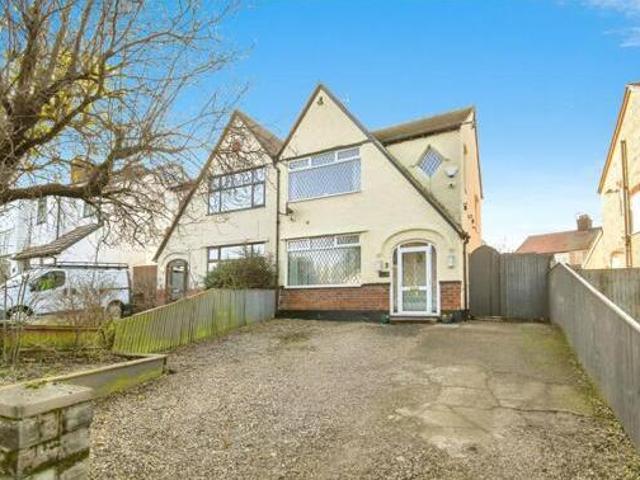 Acton Lane, Moreton, 3 Bedroom Semi detached