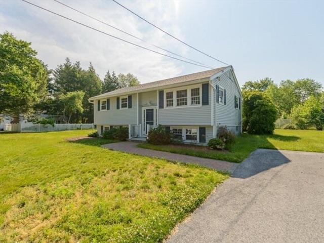 Acton Rd, Chelmsford, Home For Sale
