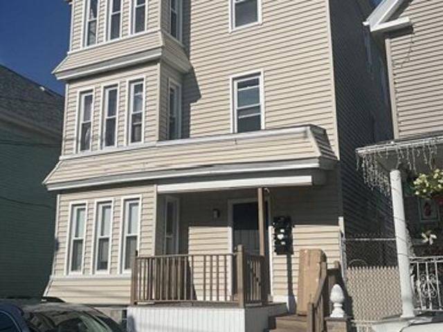 Acushnet Ave, New Bedford, Home For Sale