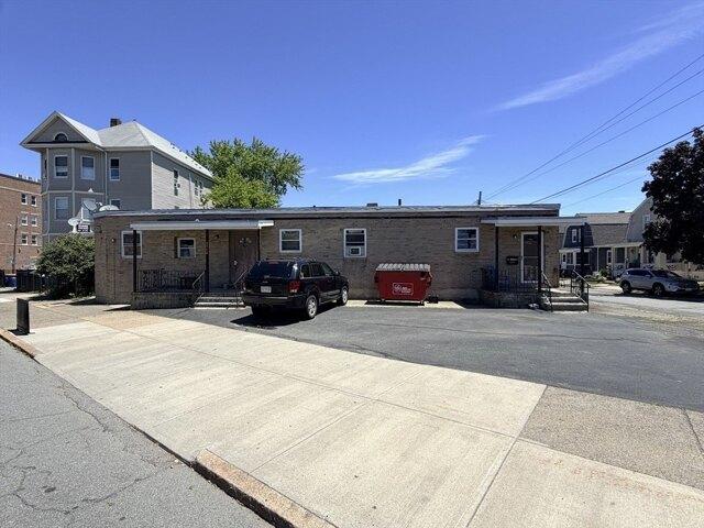 Acushnet Ave, New Bedford, Home For Sale