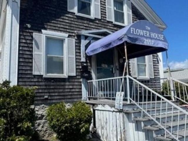 Acushnet Ave, New Bedford, Home For Sale