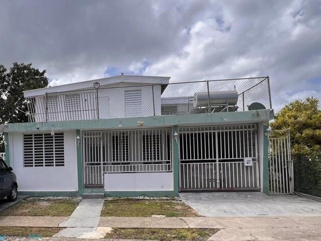 Aa Melba St, Toa Baja, Home For Sale
