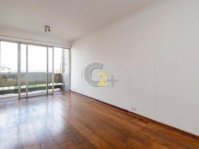 Aapartamento à venda na Sumaré com 2 quartos e 2 vagas