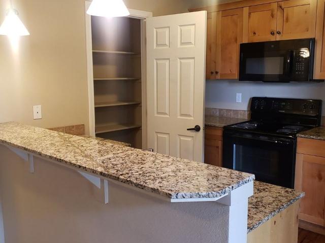 AB6652 2 Bedroom Apartment for Rent at 6652 W Irving St, Boise, ID 83704