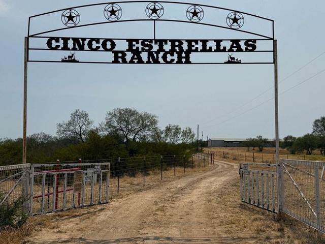 Ab 126 Beaty and Forwood, Encinal, TX 78019