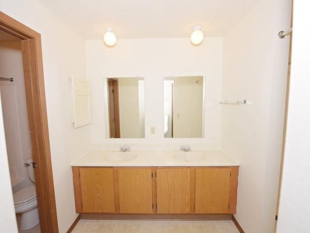 AB Properties llc 3 Bedroom Apartment for Rent at Student Apartments, Saint Cloud, MN 56301