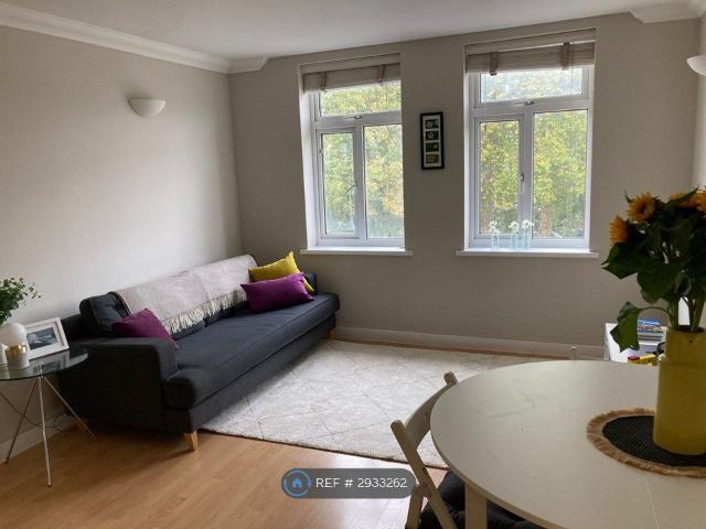 Abney Park Court, London N16, 1 bed flat to rent, £1,700 pcm | PrimeLocation