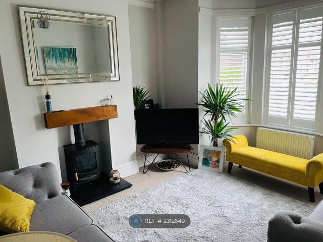 Abney Road, Stockport SK4, 3 bed terraced house to rent, £2,200 pcm | PrimeLocation