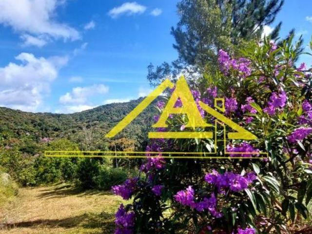 ABAIXOU O VALOR. CHÁCARA COM ÁREA DE 6.000 M² COM UMA BELA VISTA