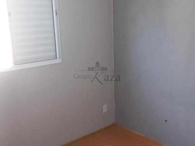 Abaixo do Mercado! Apartamento no Parque Interlagos Condomínio Campo das Flores
