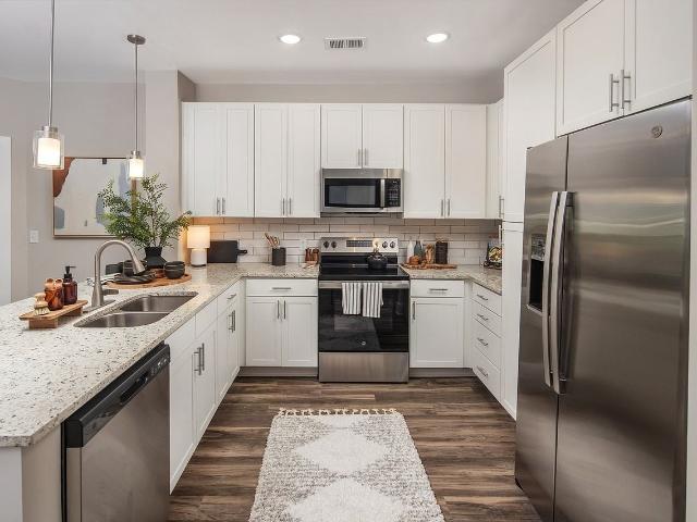 Abberly Alston Townhomes and 3 Bedroom Apartment for Rent at 325 Fusion Dr Cary, NC 27519