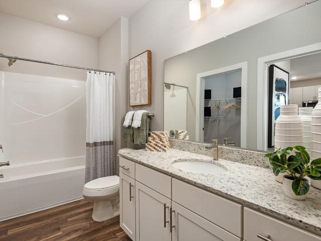 Abberly Royal Creek Apartment Homes 1 Bedroom Apartment for Rent at Royal Crest Dr, Raleigh, NC 27617 Brier Creek Country Club