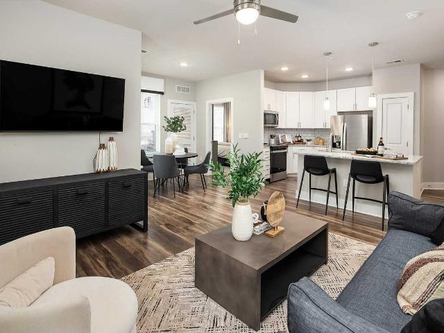 Abberly Royal Creek Apartment Homes 1 Bedroom Apartment for Rent at 15101 Royal Creek Dr, Raleigh, NC 27603