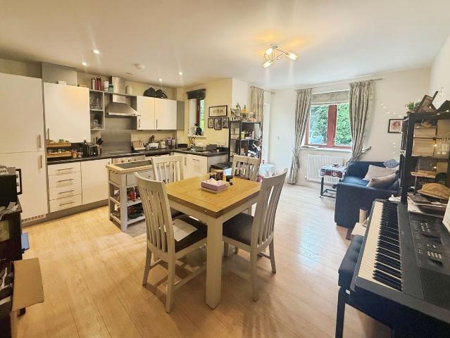 Abberley Wood, Cambridge CB22, 1 bed flat to rent, £1,250 pcm | PrimeLocation