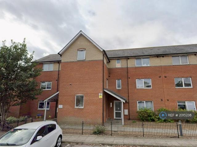 Abbey Court, Ipswich, IP1 2 bed flat to rent £1,050 pcm £242 pw