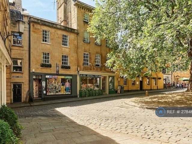 Abbey Green, Bath, BA1 3 bed flat to rent £3,000 pcm £692 pw