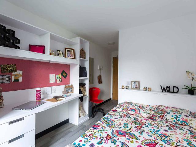 Abbey House, Coventry Student Accommodation | Amber