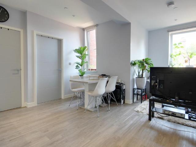 Abbey House, Grenville Place 1 bed apartment to rent £1,075 pcm £248 pw