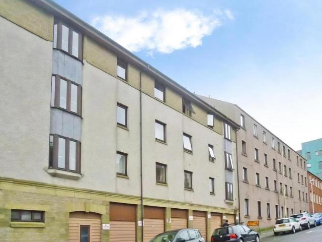 Abbey Lane, Edinburgh, Midlothian, EH8 2 bed flat to rent £1,150 pcm £265 pw