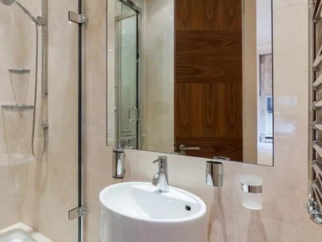 Abbey Lodge, Park Road, London, NW8 7RL, United Kingdom | 6 bed apartment for rent #154571307 | Rentberry