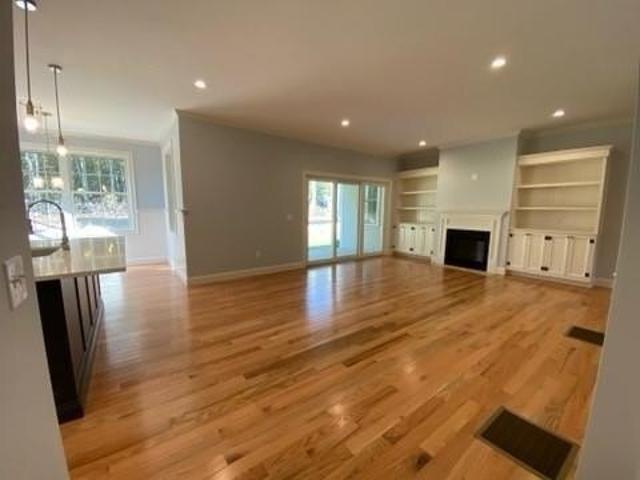 Abbey Ln Unit,westerly, Condo For Sale