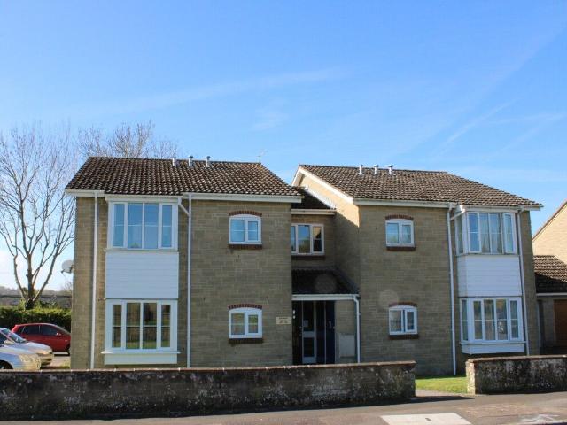 Abbey Manor Park, Somerset BA21, 1 bed flat to rent, £645 pcm | PrimeLocation