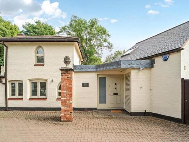 Abbey Mill Lane, St. Albans, 2 Bedroom Detached