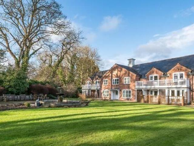 Abbey Mill, Shirleys Drive, 2 Bedroom Apartment