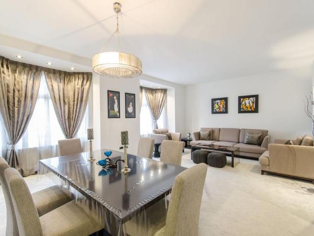 Abbey Road,NW8, St John's Wood. 3 bed flat to rent £4,984 pcm £1,150 pw