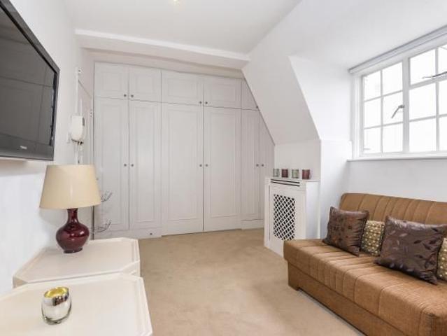 Abbey Road, London NW8, Studio to rent, £1,550 pcm | PrimeLocation
