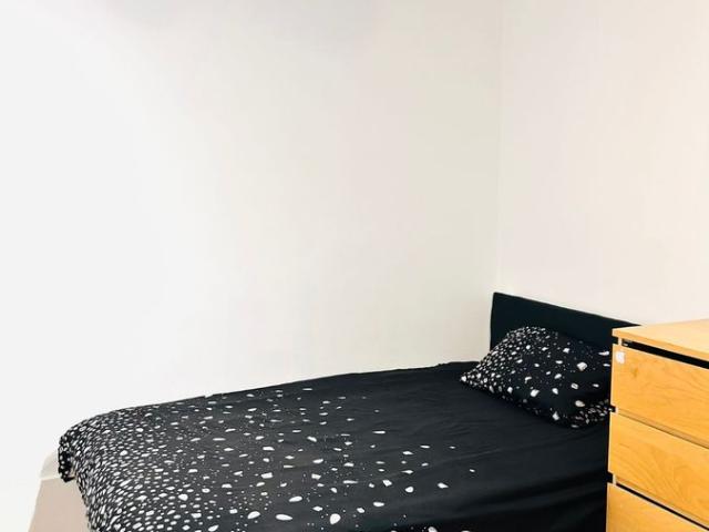 Abbey Road, London NW8, Room to rent, £888 pcm | PrimeLocation