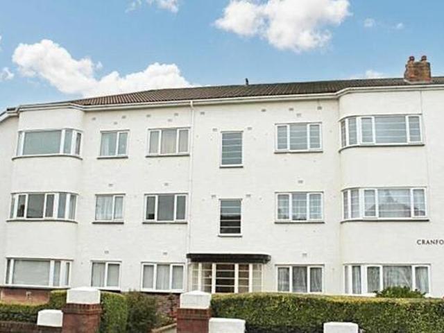 Abbey Road, Rhos On Sea, 2 Bedroom Apartment