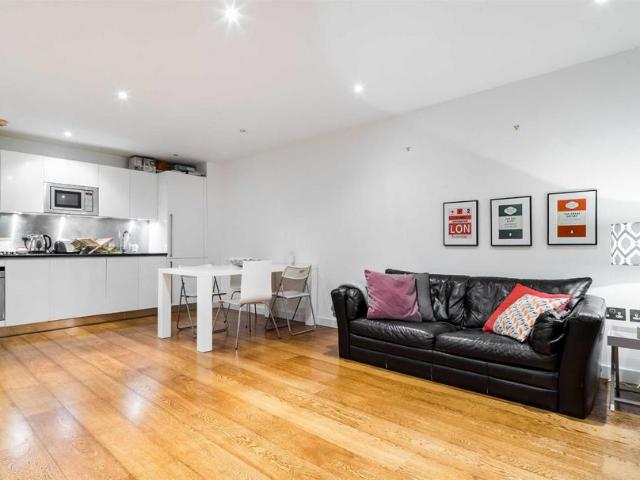 Abbey Road, St John's Wood, London, NW8 2 bed apartment to rent £3,900 pcm £900 pw