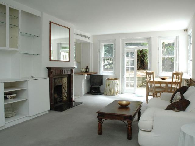 Abbey Road, St John's Wood, London NW8, 2 bed flat to rent, £2,900 pcm | PrimeLocation
