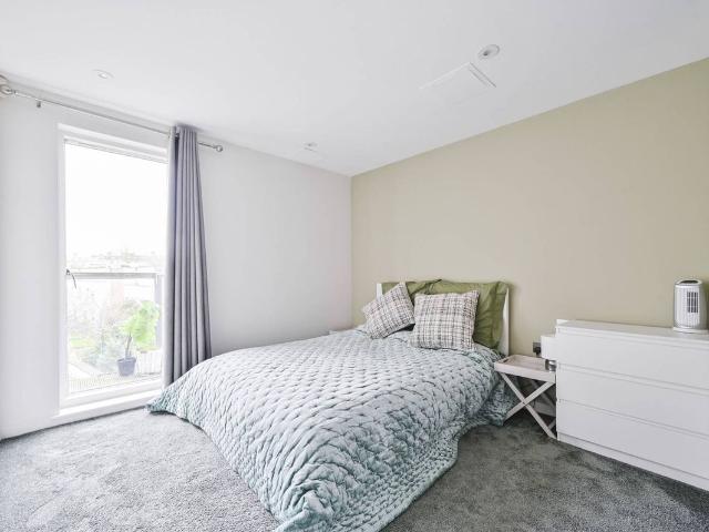 Abbey Road, St John's Wood, London NW8, 2 bed flat to rent, £6,000 pcm | PrimeLocation