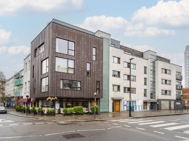 Abbey Road, St John's Wood, London, NW8 2 bed flat to rent £6,000 pcm £1,385 pw