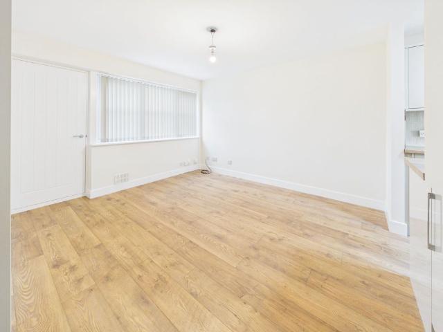 Abbey Road, Tyldesley, M29