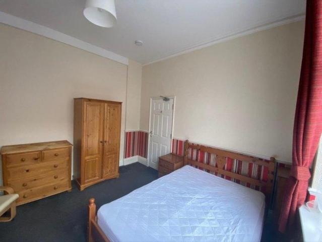 Abbey Road 4 bed house share to rent £2,120 pcm £489 pw