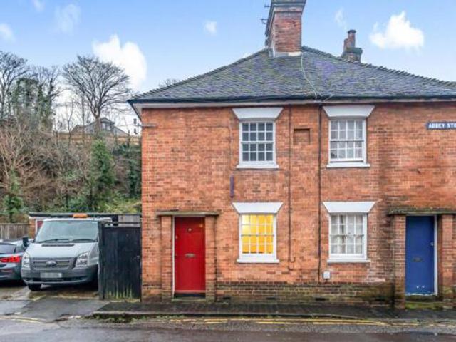 Abbey Street, Farnham, 2 Bedroom Semi detached