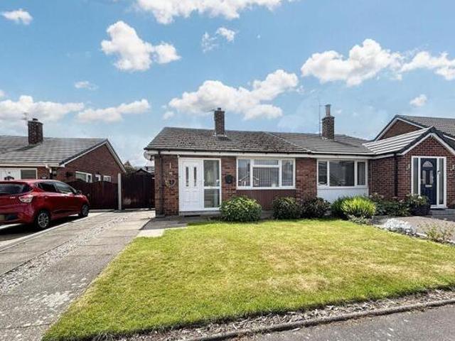 Abbeydale, Burscough, 2 Bedroom Semi detached