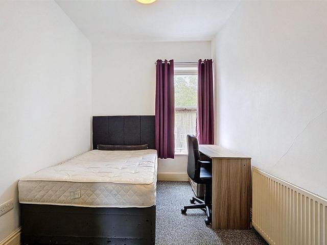 Abbeydale Road, Sheffield S7, Room to rent, £495 pcm | PrimeLocation