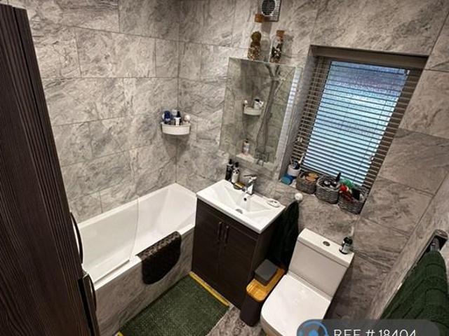 Abbeyfields Close, London, NW10 1 bed flat to rent £1,600 pcm £369 pw